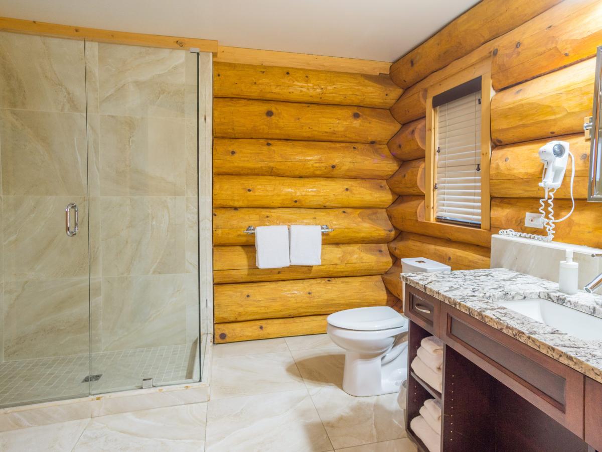 Cabin 6 | Crystal Cove Beach Resort